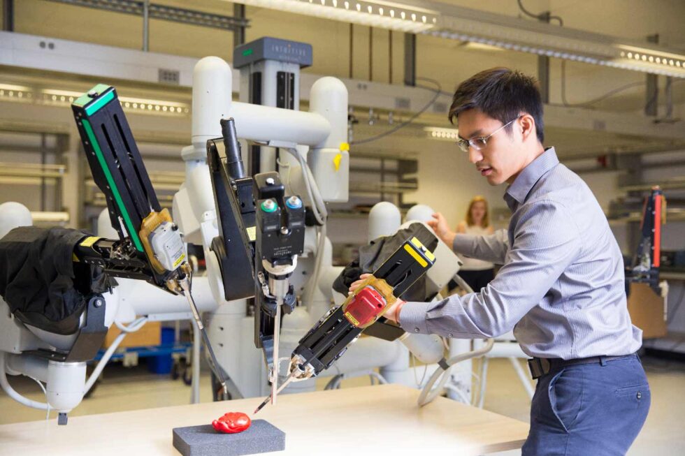 Moderni poklici: Robotik - Center Eksperimentov Maribor